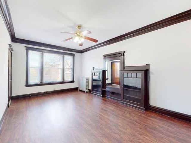 4859 S. Champlain Avenue 2 Bedroom Apartment for Rent at 4851 S Champlain Ave, Chicago, IL 60615 Grand Boulevard
