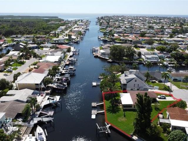 4850 Bonito Dr, New Port Richey, FL 34652