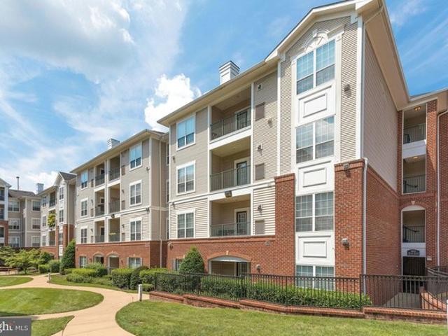 4850 Eisenhower Ave Unit 314, Alexandria, VA 22304
