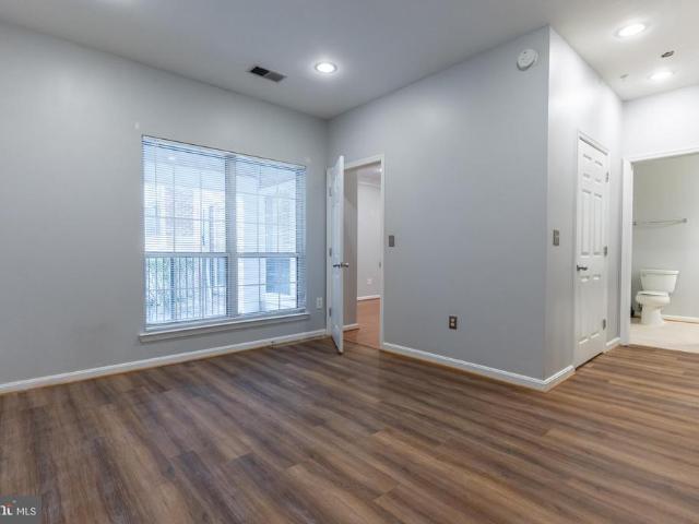 4850 Eisenhower Avenue # 115