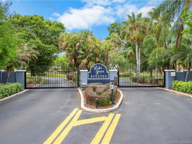 4850 SW Lake Grove Cir, Palm City, FL 34990 | MLS #M20055 | Compass