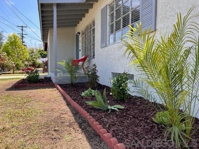 4850 69th Pl, San Diego, CA 92115