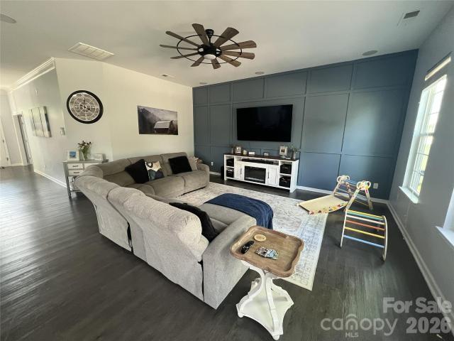 4851 Summerside Drive