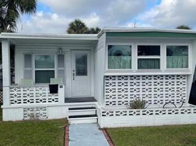 4851 W Gandy Blvd #B8L38, Tampa, FL 33611