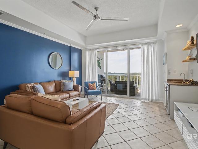 4851 Wharf Parkway 724