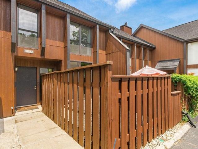 4852 Crazy Horse Ln Unit 2, Westerville, OH 43081