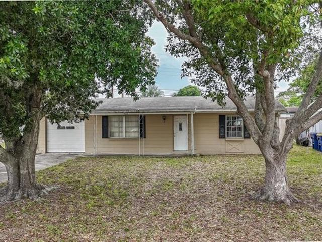 4853 Bartelt Rd, Holiday, FL 34690