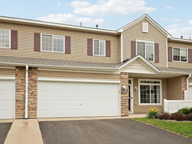 4853 Bisset Lane