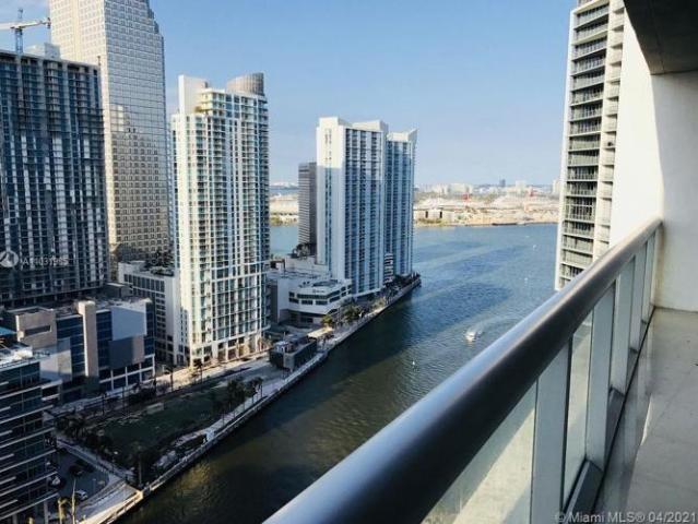 485 Brickell Ave #3003 Miami, FL 33131