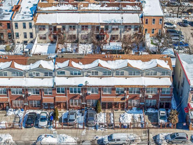 485 Essex Street
