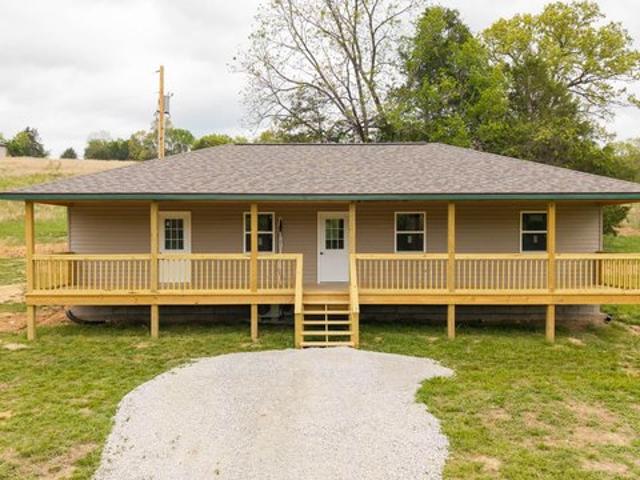 485 Foxden Dr, Gainesville, MO 65655