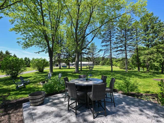 485 Killarney Rd
