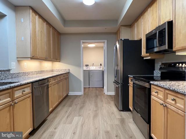 485 Harbor Side Street # 412