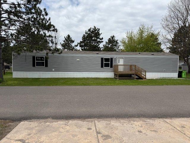 485 Lupine Ln, Altoona, WI 54720