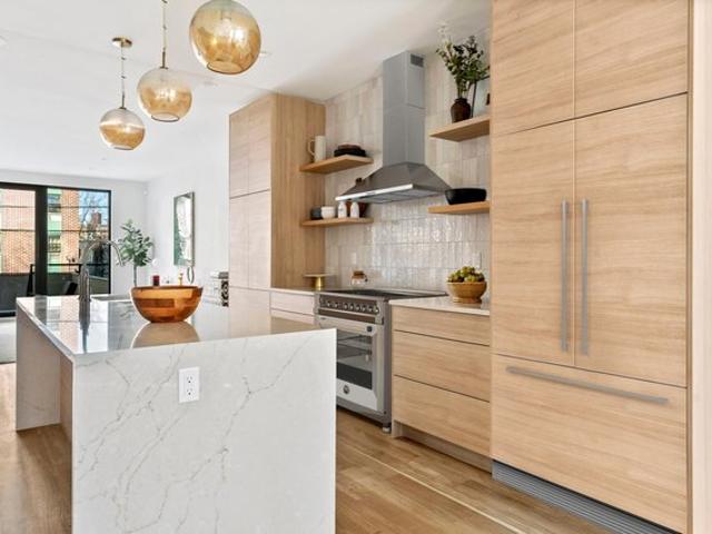 485 Monroe St, Brooklyn, NY 11221