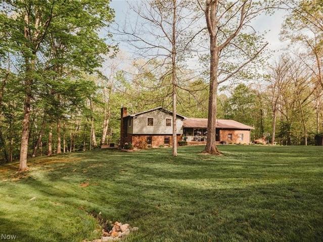 485 Northlake Dr, Vincent, OH 45784