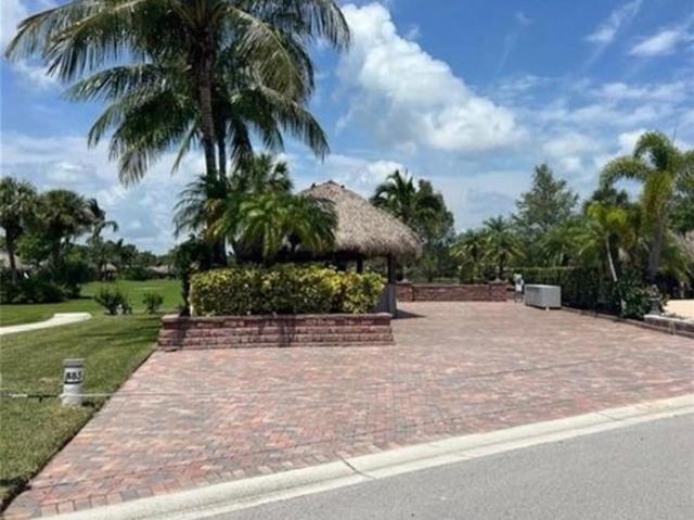 485 NW Boundary Dr, Port Saint Lucie, FL 34986