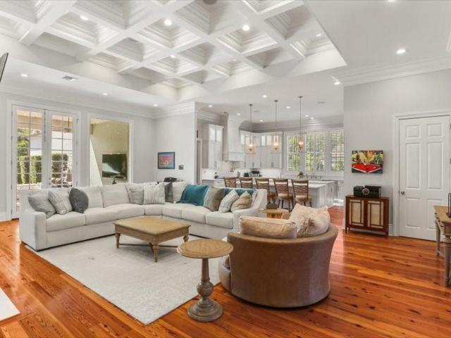 485 S Fairway Drive