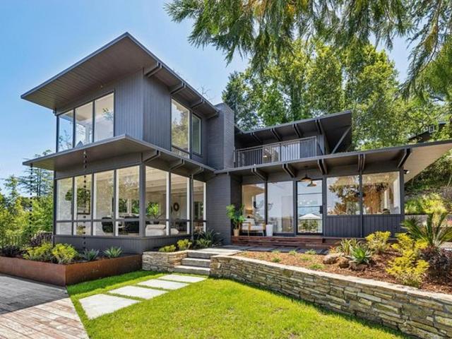 485 Scenic Rd, Fairfax, CA 94930