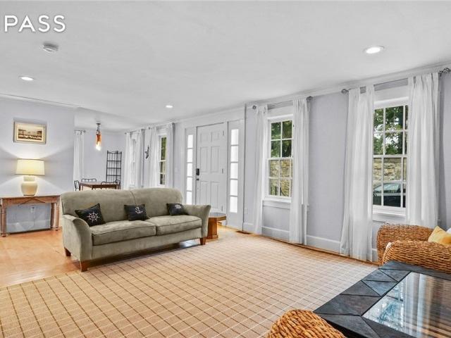 485 Spring St, Newport, RI