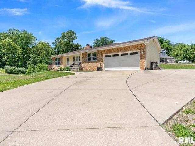 485 Pakey Rd, Springfield, IL 62712