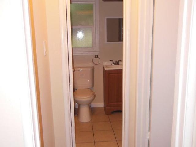 485 Redwood Avenue 1 Bedroom Apartment for Rent at 485 Redwood Ave, Redwood City, CA 94061 Palm Park