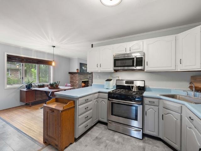 485 W Margaret Terrace