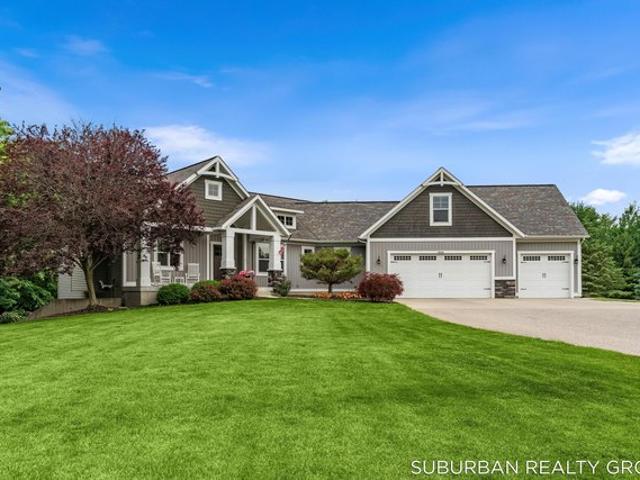 4864 Hide Away Ln, Hudsonville, MI 49426