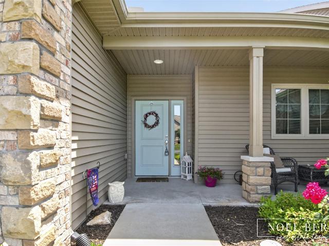 4866 Chatsworth Creek Drive