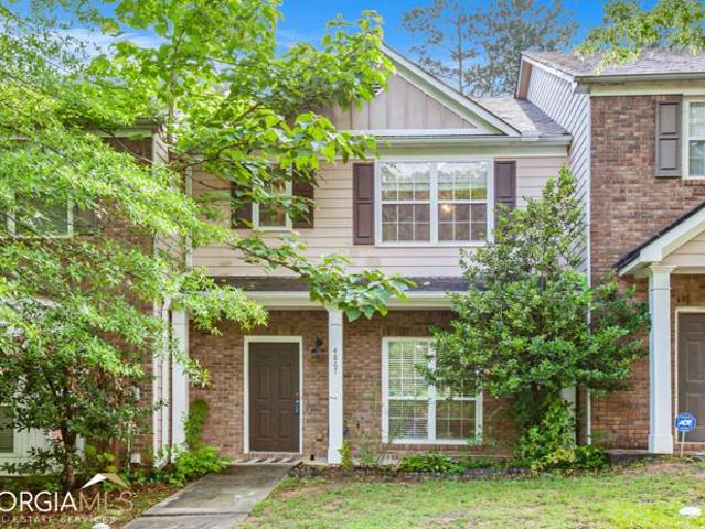 4867 Robinson Square Dr NW, Acworth, GA 30101