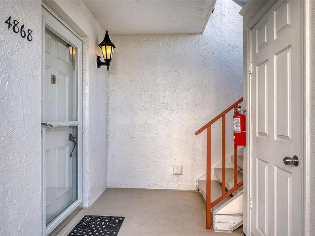 4868 Independence Dr, Bradenton, FL 34210 | MLS #A4678