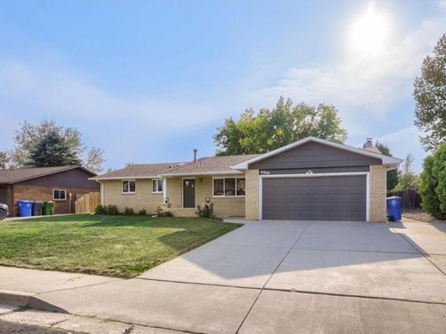 4869 N Roosevelt Ave, Loveland, CO 80538