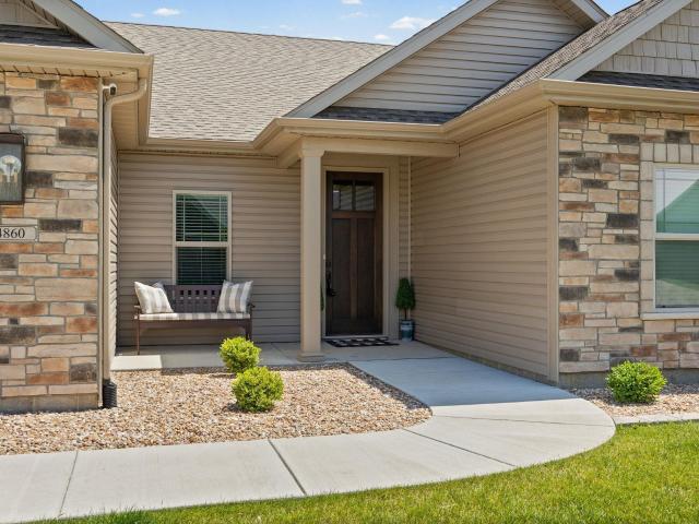 4860 Abbeyville Drive