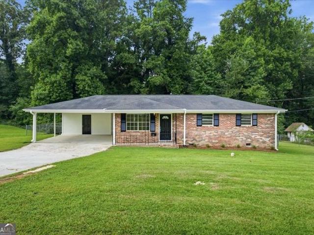 4861 Shady Rest Dr, Powder Springs, GA 30127