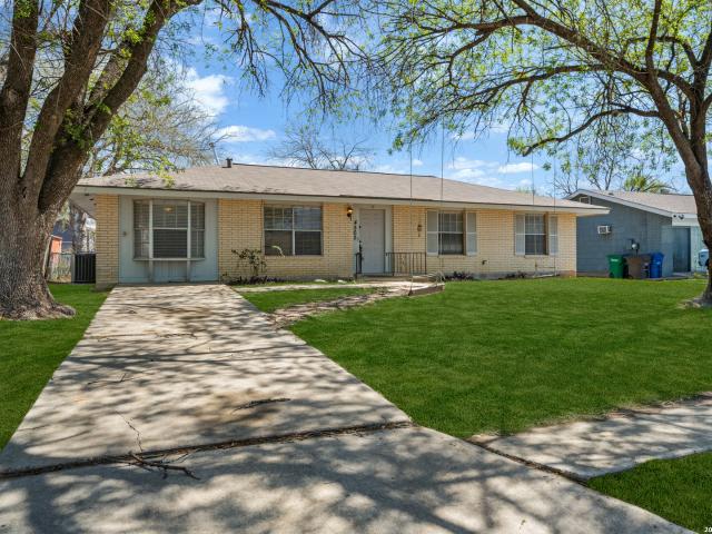 4862 Castle Arms, San Antonio, TX 78218 | MLS #1950 | Compass