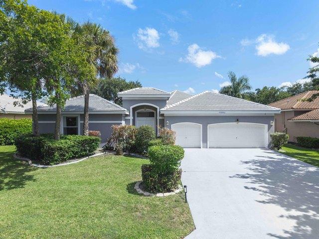 4862 Kensington Cir, Coral Springs, FL 33076