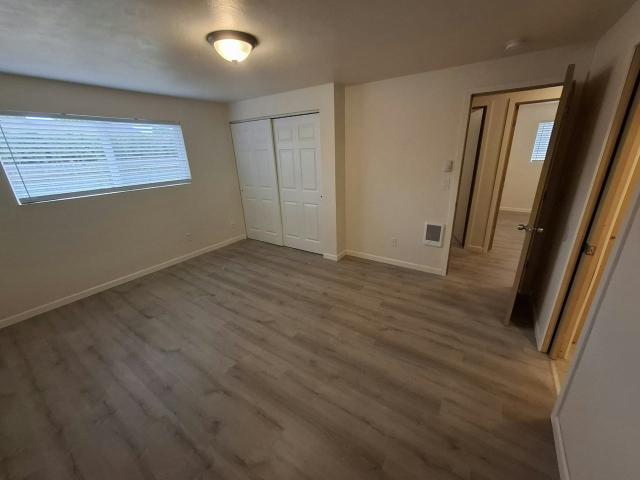 4862 Pennsylvania Ave SE, Unit 2 3 Bedroom Condo for Rent at 4862 Pennsylvania Ave Se, Four Corners, OR 97317 Four Corners