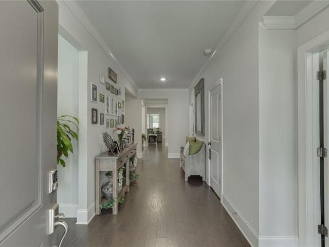 4862 Stone Way Path
