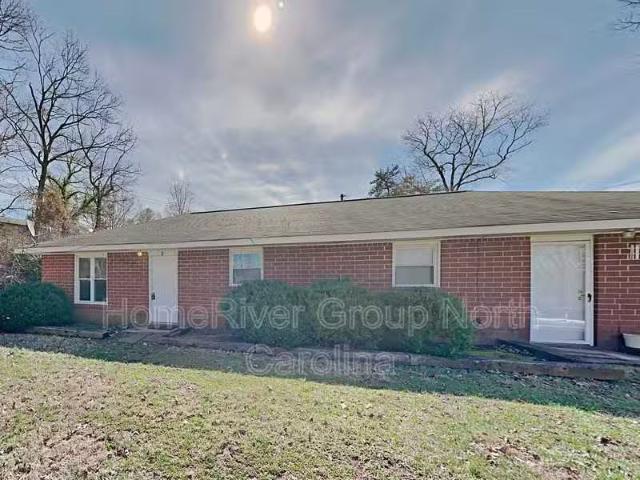 48630415 407 Summit St #2