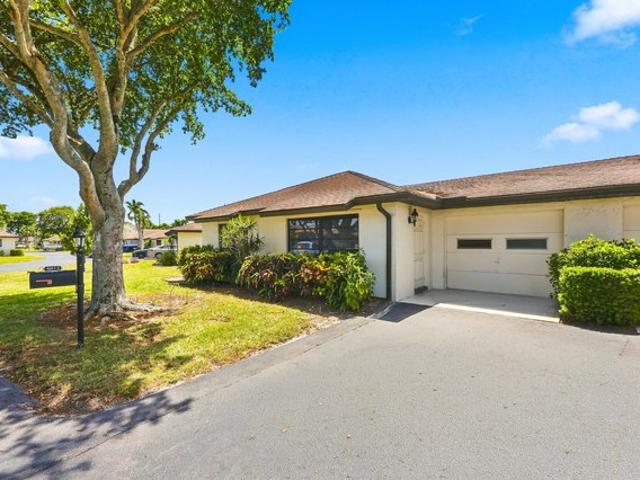 4863 Dovewood Ter, Boynton Beach, FL 33436