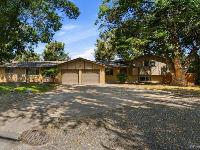 4863 Flower Ct, Arvada, CO 80002