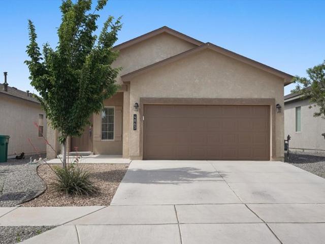4863 Longs Peak Rd NE, Rio Rancho, NM 87144