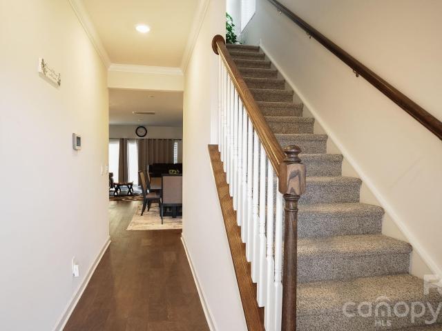 486 Olympia Way