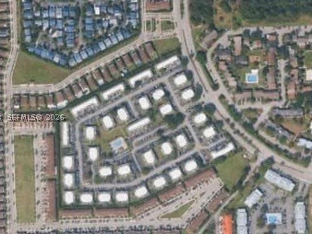 486 NE 210th Cir Ter Unit 204 29, Miami, FL 33179