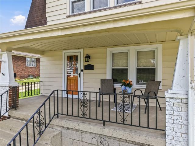 486 Tamplin St