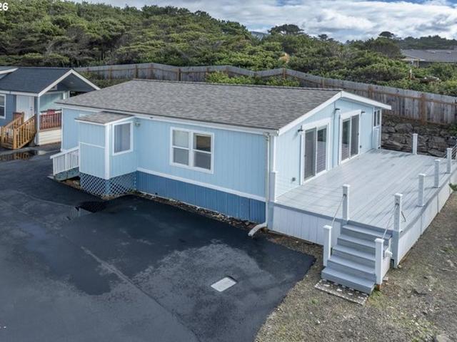 4875 N Highway 101 Spc 19, Depoe Bay, OR 97341