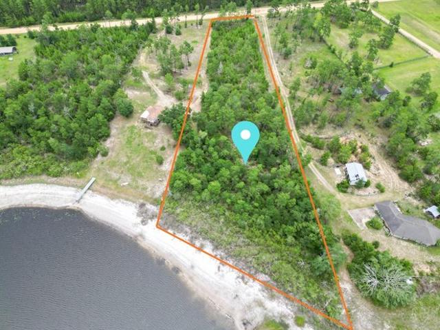 4876 Long Lake Ridge Dr, Chipley, FL 32428