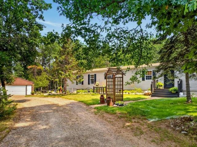 4876 River Rd, Rhinelander, WI 54501