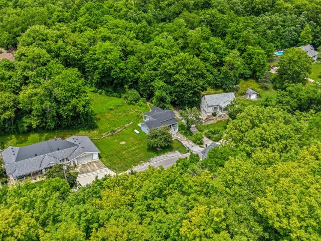 4876 Winters Lane