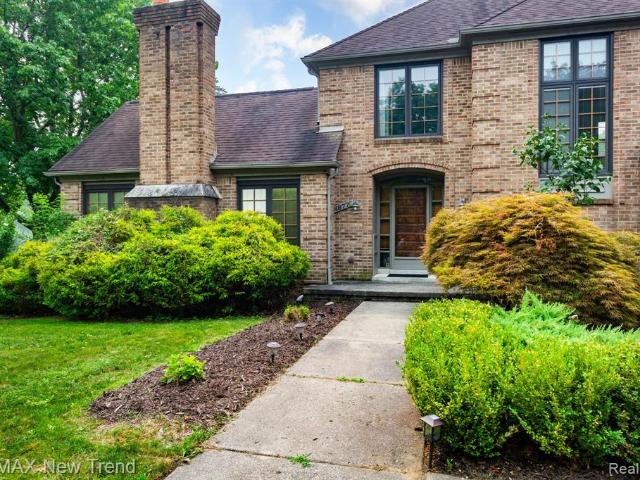 48775 Harvest Drive